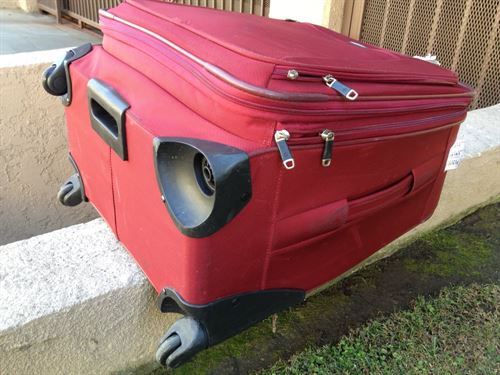 רימון תיקים | Abag.co.il תיקון מזוודות- תיקי נסיעה abag